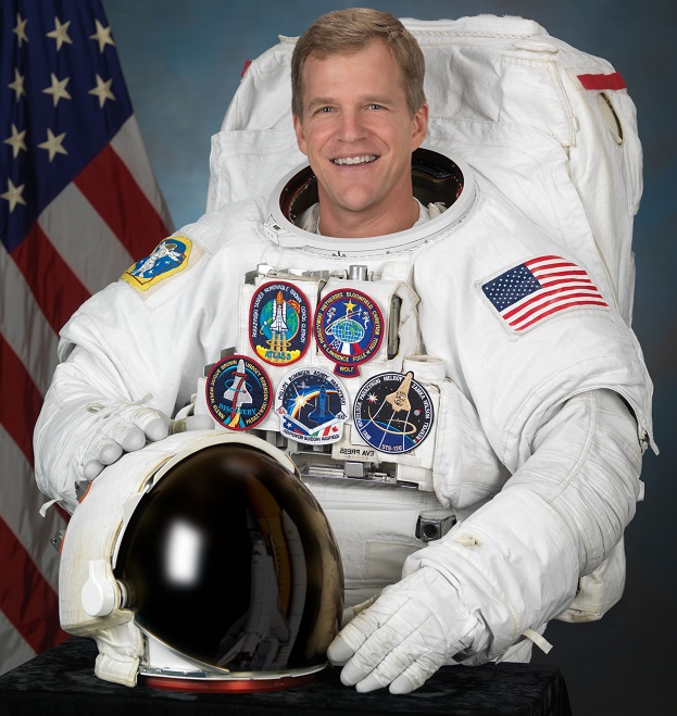 Astronot Fotoğrafları | NASA Astronot Resimleri | Astronot Olmak