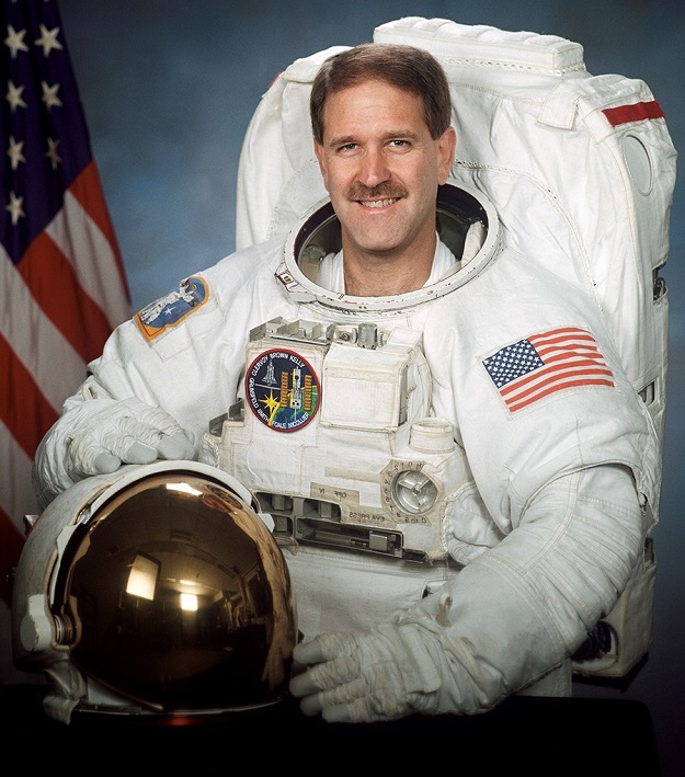 Astronot Fotoğrafları | NASA Astronot Resimleri | Astronot Olmak